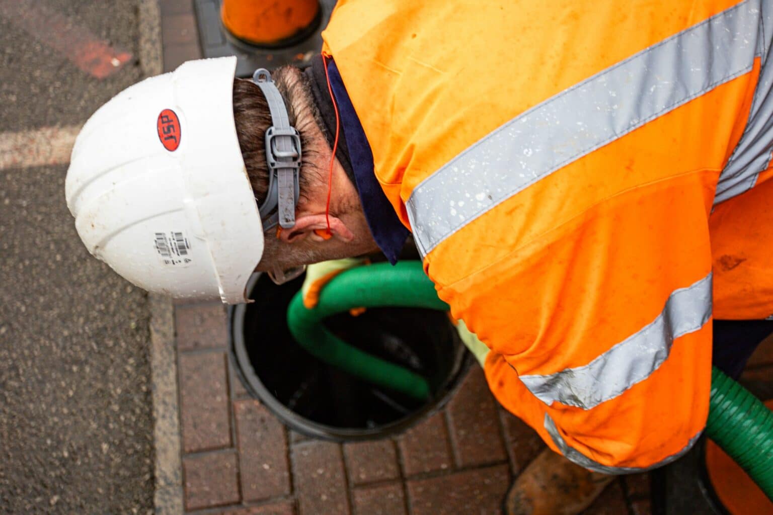 Gully Tanker & Cleaning Services | Road Gully Cleaning
